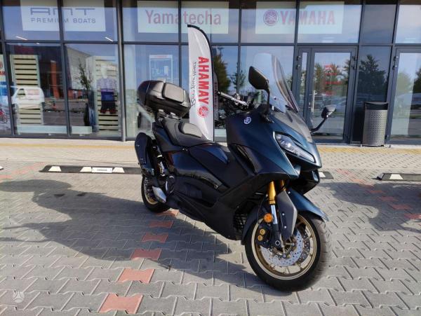 Green Yamaha T Max 2022 in Klaipeda, with an engine capacity of 0.56 L and mileage of 1 thousand km for 12500 €, photo 1 on AUTOMOTO.COM.LV