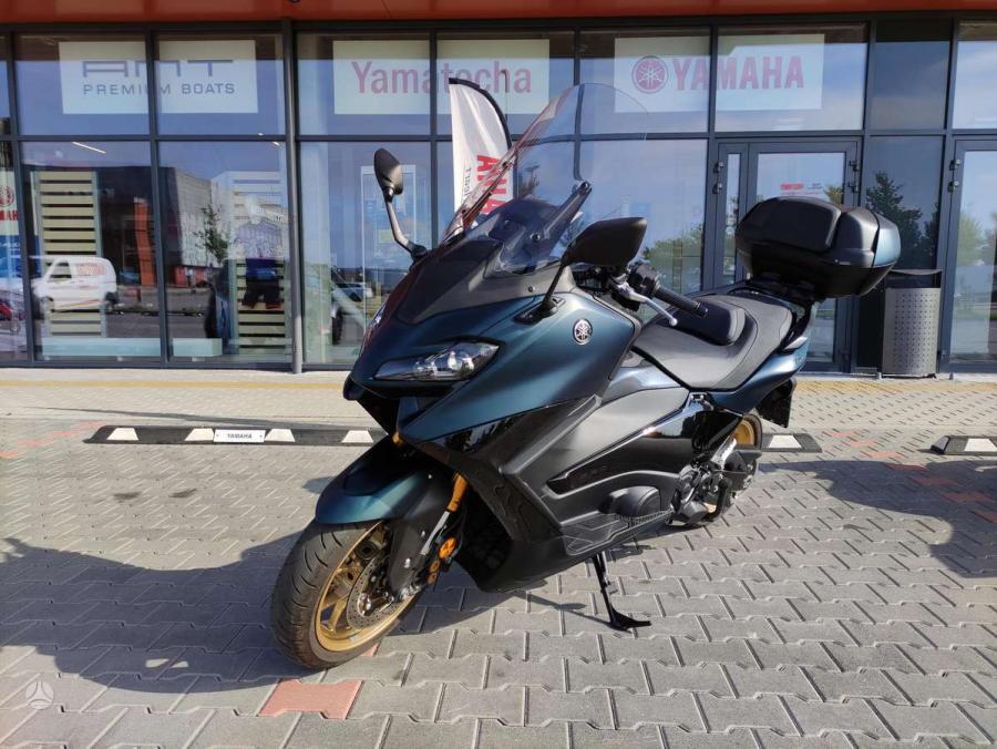 Green Yamaha T Max 2022 in Klaipeda, with an engine capacity of 0.56 L and mileage of 1 thousand km for 12500 €, photo 5 on AUTOMOTO.COM.LV