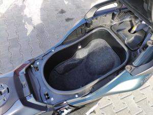 Green Yamaha T Max 2022 in Klaipeda, with an engine capacity of 0.56 L and mileage of 1 thousand km for 12500 €, photo 15 on AUTOMOTO.COM.LV