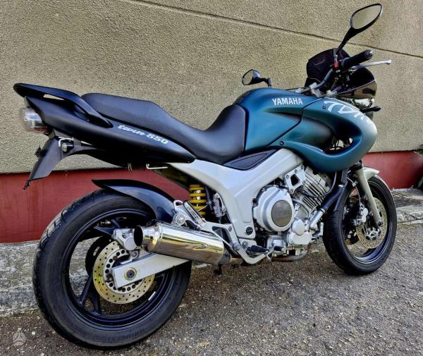 Green Yamaha TDM 850 1999 in Kaunas, with an engine capacity of 0.85 L and mileage of 42 thousand km for 1650 €, photo 4 on AUTOMOTO.COM.LV