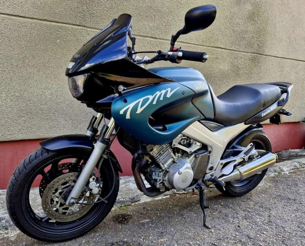 Green Yamaha TDM 850 1999 in Kaunas, with an engine capacity of 0.85 L and mileage of 42 thousand km for 1650 €, photo 8 on AUTOMOTO.COM.LV