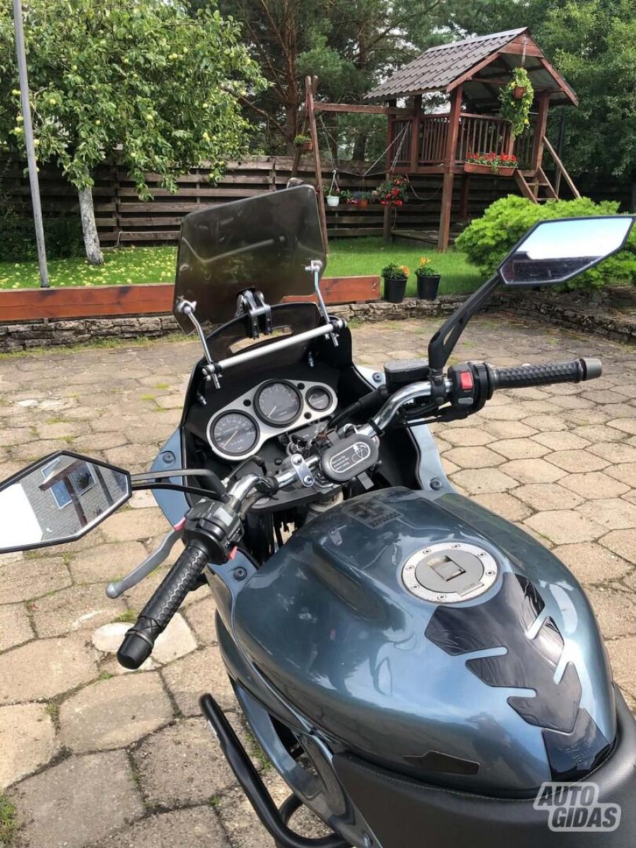 Grey Yamaha TDM 850 1993 in Druskininkai, with an engine capacity of 0.00 L and mileage of 59 thousand km for 1400 €, photo 5 on AUTOMOTO.COM.LV