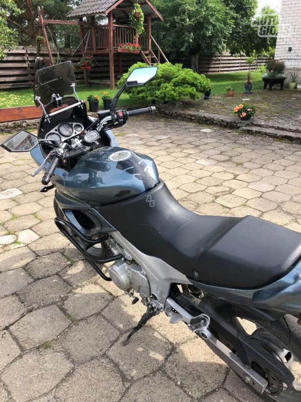 Pelēks Yamaha TDM 850 1993 Druskininkai, ar dzinēja tilpumu 0.00 L un nobraukumu 59 tūkst. km par 1400 €, foto 6 vietnē AUTOMOTO.COM.LV