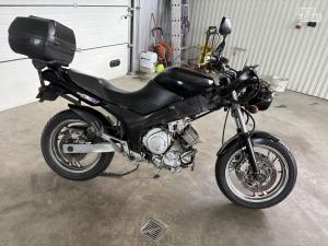 Ямаха TDM 850 1991 в Кельме, объемом двигателя 0.85 л и пробегом 0 тыс. км за 365 €, фото 3 на AUTOMOTO.COM.LV