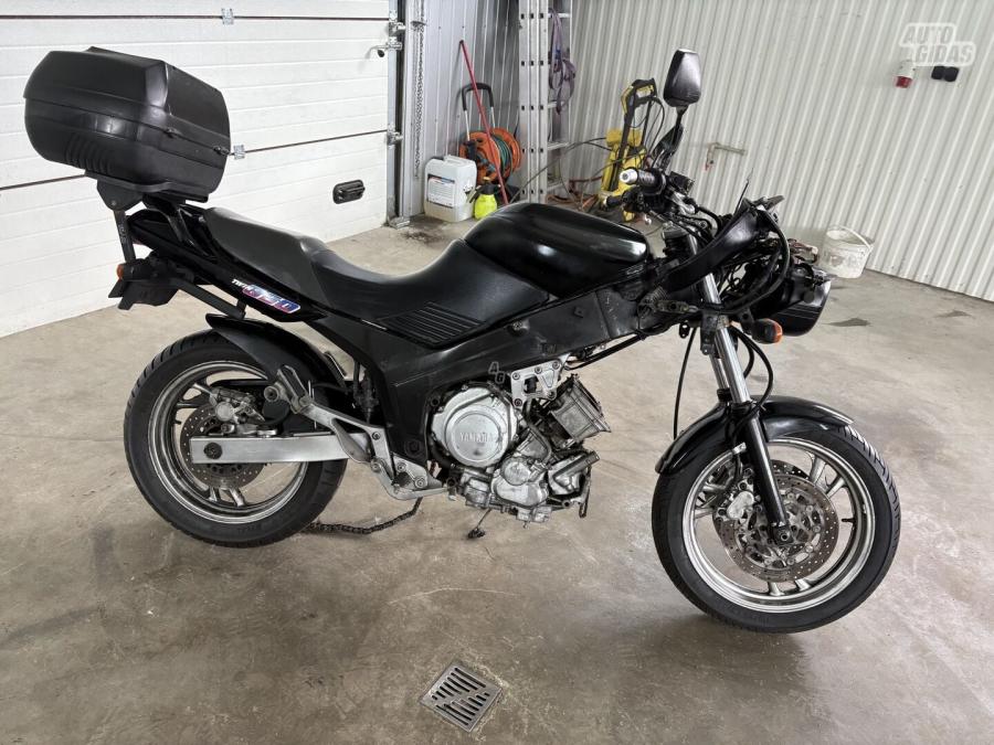 Ямаха TDM 850 1991 в Кельме, объемом двигателя 0.85 л и пробегом 0 тыс. км за 365 €, фото 3 на AUTOMOTO.COM.LV