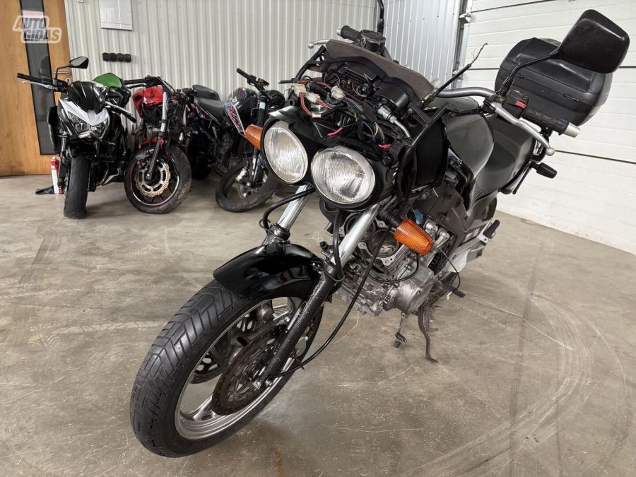 Ямаха TDM 850 1991 в Кельме, объемом двигателя 0.85 л и пробегом 0 тыс. км за 365 €, фото 8 на AUTOMOTO.COM.LV