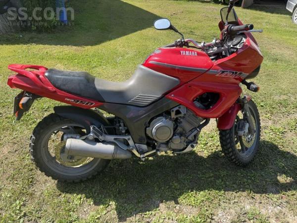 Yamaha TDM 850 1992 Tukums, ar dzinēja tilpumu 0.85 L un nobraukumu 0 tūkst. km par 1400 €, foto 1 vietnē AUTOMOTO.COM.LV