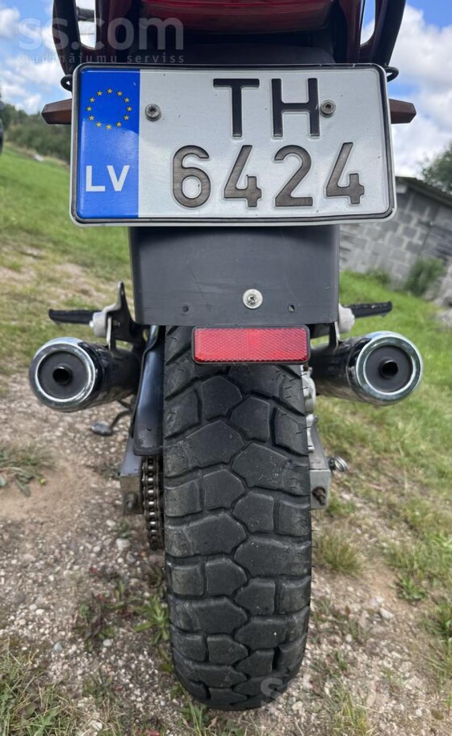 Yamaha TDM 850 1993 Liepāja, ar dzinēja tilpumu 0.85 L un nobraukumu 0 tūkst. km par 2500 €, foto 9 vietnē AUTOMOTO.COM.LV