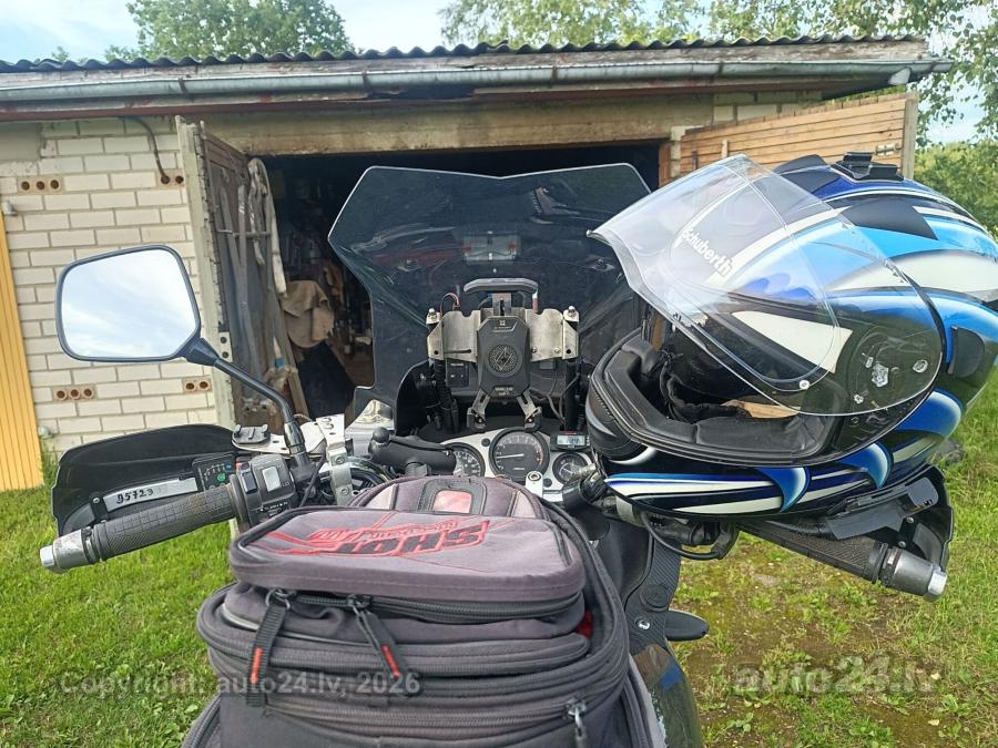 Yamaha TDM 850 1995 in Jogeva, with an engine capacity of 0.85 L and mileage of 99 thousand km for 2800 €, photo 6 on AUTOMOTO.COM.LV