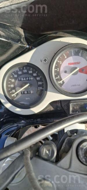 Yamaha TDM 850 1998 in Jelgava, with an engine capacity of 0.85 L and mileage of 0 thousand km for 1400 €, photo 7 on AUTOMOTO.COM.LV