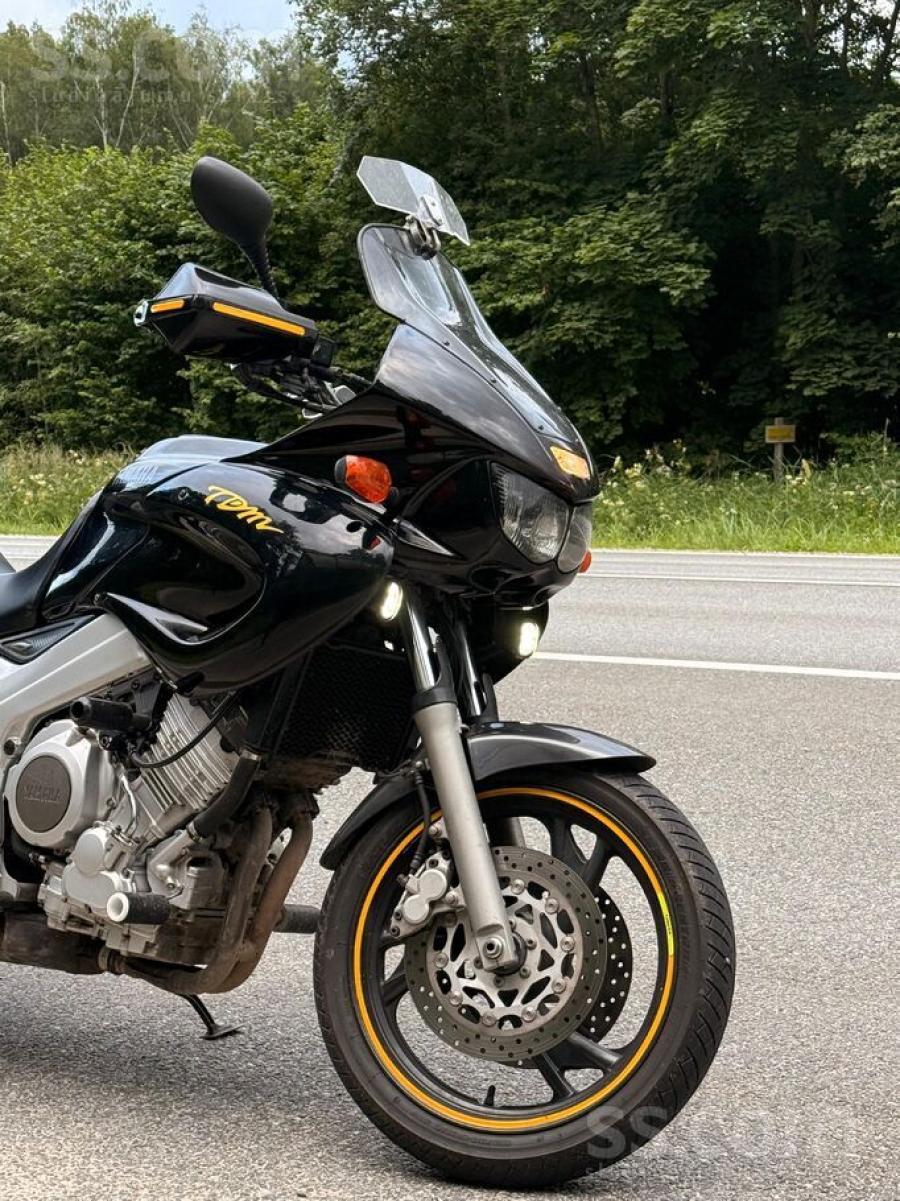 Yamaha TDM 850 2002 in Aizkraukle, with an engine capacity of 0.85 L and mileage of 0 thousand km for 2150 €, photo 3 on AUTOMOTO.COM.LV
