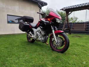 Red Yamaha TDM 850 1999 in Taurage, with an engine capacity of 0.85 L and mileage of 51 thousand km for 1599 €, photo 7 on AUTOMOTO.COM.LV
