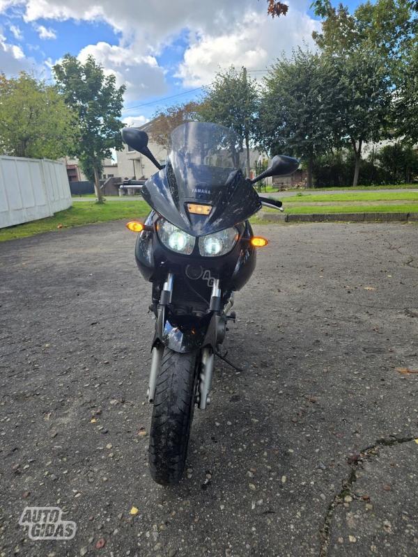 Melns Yamaha TDM 900 2004 Mažeikiai, ar dzinēja tilpumu 0.90 L un nobraukumu 58 tūkst. km par 2599 €, foto 1 vietnē AUTOMOTO.COM.LV