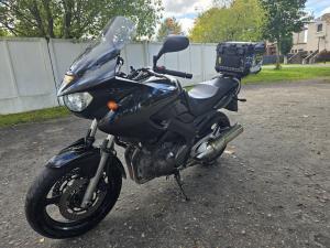 Melns Yamaha TDM 900 2004 Mažeikiai, ar dzinēja tilpumu 0.90 L un nobraukumu 58 tūkst. km par 2599 €, foto 3 vietnē AUTOMOTO.COM.LV