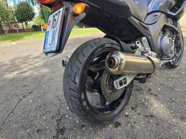 Melns Yamaha TDM 900 2004 Mažeikiai, ar dzinēja tilpumu 0.90 L un nobraukumu 58 tūkst. km par 2599 €, foto 11 vietnē AUTOMOTO.COM.LV