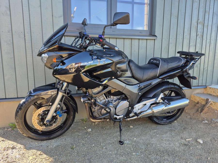 Melns Yamaha TDM 900 2006 Kuršėnai, ar dzinēja tilpumu 0.90 L un nobraukumu 60 tūkst. km par 2750 €, foto 5 vietnē AUTOMOTO.COM.LV