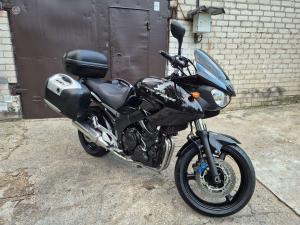 Melns Yamaha TDM 900 2007 Alīta, ar dzinēja tilpumu 0.90 L un nobraukumu 38 tūkst. km par 3550 €, foto 4 vietnē AUTOMOTO.COM.LV