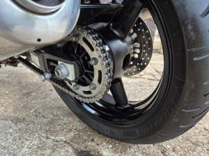Melns Yamaha TDM 900 2007 Alīta, ar dzinēja tilpumu 0.90 L un nobraukumu 38 tūkst. km par 3550 €, foto 13 vietnē AUTOMOTO.COM.LV