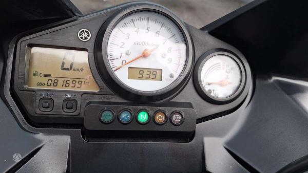 Black Yamaha TDM 900 2007 in Klaipeda, with an engine capacity of 0.90 L and mileage of 82 thousand km for 2500 €, photo 8 on AUTOMOTO.COM.LV