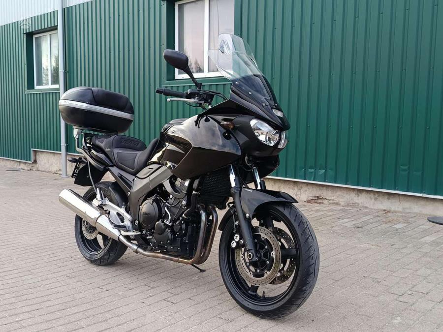 Black Yamaha TDM 900 2011 in Telschi, with an engine capacity of 0.90 L and mileage of 51 thousand km for 3200 €, photo 1 on AUTOMOTO.COM.LV