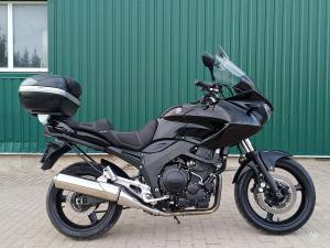 Black Yamaha TDM 900 2011 in Telschi, with an engine capacity of 0.90 L and mileage of 51 thousand km for 3200 €, photo 4 on AUTOMOTO.COM.LV