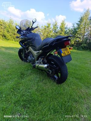 Blue Yamaha TDM 900 2002 in Sakiai, with an engine capacity of 0.90 L and mileage of 0 thousand km for 2300 €, photo 3 on AUTOMOTO.COM.LV