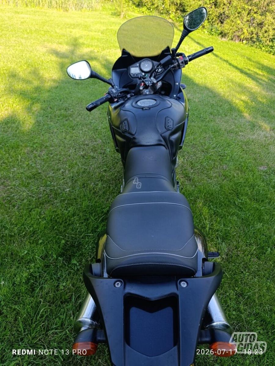 Blue Yamaha TDM 900 2002 in Sakiai, with an engine capacity of 0.90 L and mileage of 0 thousand km for 2300 €, photo 4 on AUTOMOTO.COM.LV