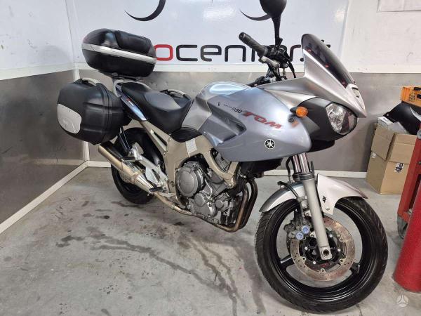 Grey Yamaha TDM 900 2002 in Kaunas, with an engine capacity of 0.87 L and mileage of 82 thousand km for 2600 €, photo 4 on AUTOMOTO.COM.LV