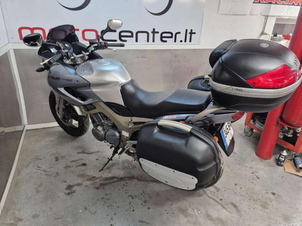 Grey Yamaha TDM 900 2002 in Kaunas, with an engine capacity of 0.87 L and mileage of 82 thousand km for 2600 €, photo 6 on AUTOMOTO.COM.LV