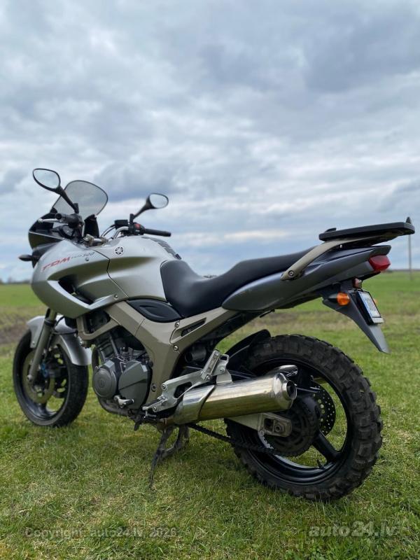 Pelēks Yamaha TDM 900 2003 Rakvere, ar dzinēja tilpumu 0.90 L un nobraukumu 31 tūkst. km par 3500 €, foto 3 vietnē AUTOMOTO.COM.LV