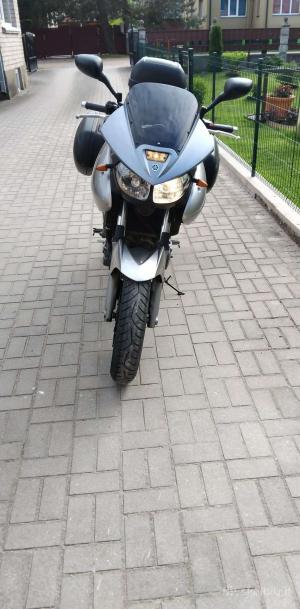 Grey Yamaha TDM 900 2003 in Taurage, with an engine capacity of 0.90 L and mileage of 60 thousand km for 2750 €, photo 6 on AUTOMOTO.COM.LV