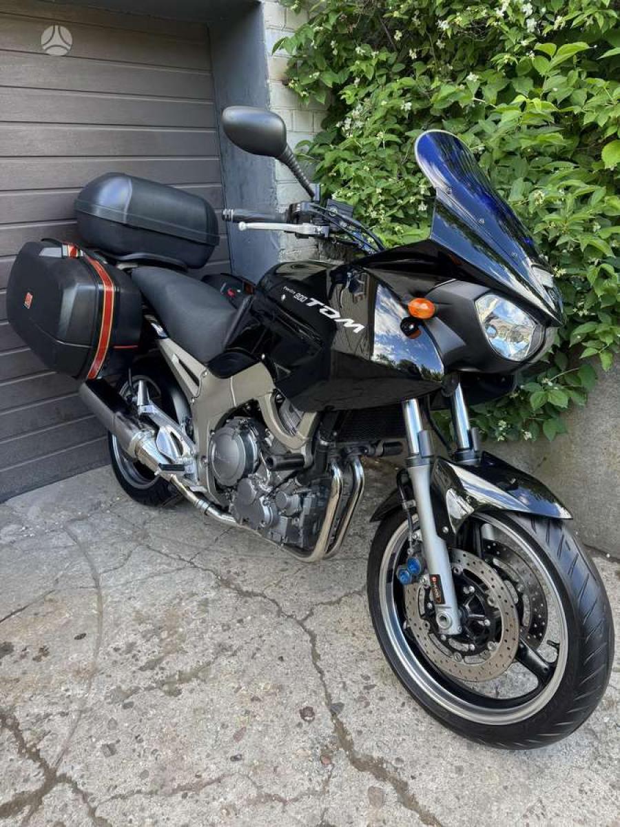 Yamaha TDM 900 2002 Prienai, ar dzinēja tilpumu 0.90 L un nobraukumu 55 tūkst. km par 3099 €, foto 1 vietnē AUTOMOTO.COM.LV