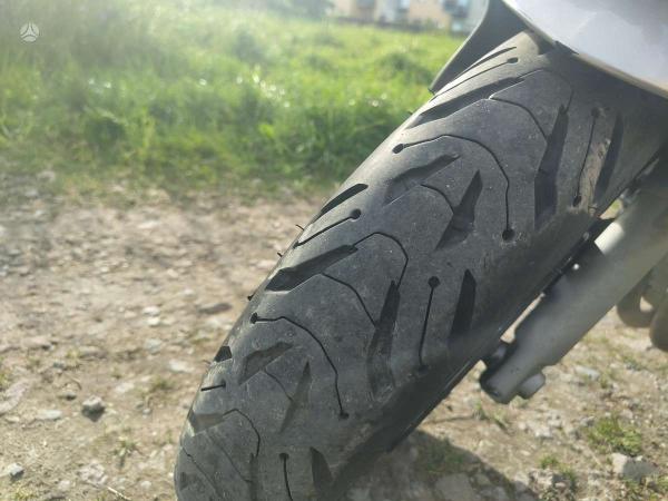 Yamaha TDM 900 2002 Kauņa vietnē Yamaha TDM 900 2002 Kauņa, ar dzinēja tilpumu 0.00 L un nobraukumu 51 tūkst. km par 2450 €, foto 10 vietnē AUTOMOTO.COM.LV