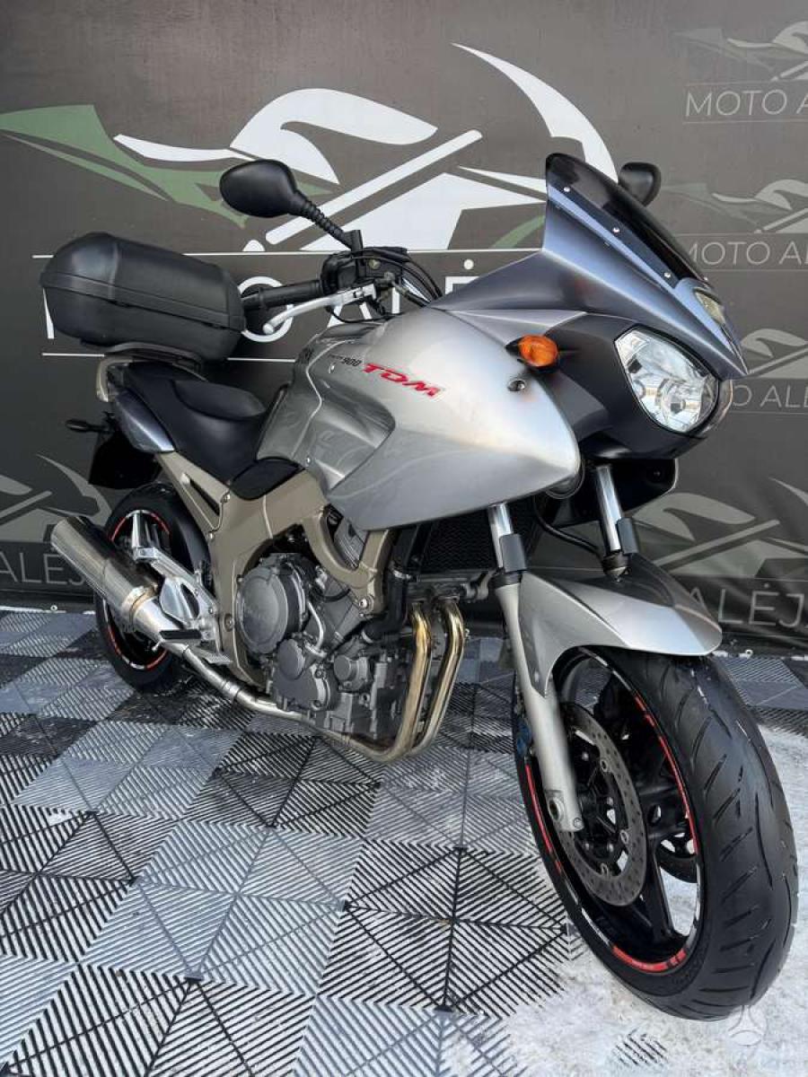 Yamaha TDM 900 2003 Prienai, ar dzinēja tilpumu 0.90 L un nobraukumu 31 tūkst. km par 2999 €, foto 1 vietnē AUTOMOTO.COM.LV
