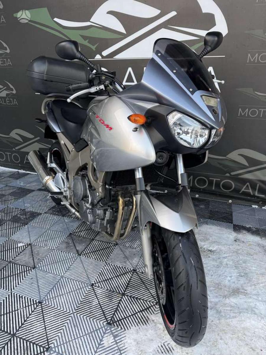 Yamaha TDM 900 2003 in Prienai, with an engine capacity of 0.90 L and mileage of 31 thousand km for 2999 €, photo 3 on AUTOMOTO.COM.LV