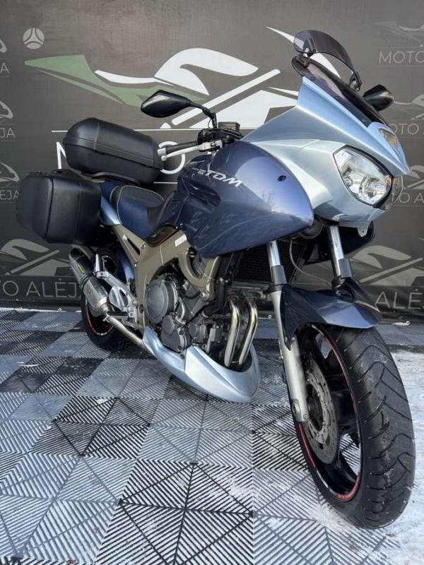 Yamaha TDM 900 2003 in Prienai, with an engine capacity of 0.90 L and mileage of 50 thousand km for 3150 €, photo 2 on AUTOMOTO.COM.LV