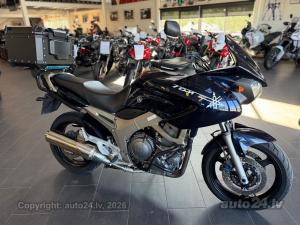 Yamaha TDM 900 2003 Tallina, ar dzinēja tilpumu 0.90 L un nobraukumu 59 tūkst. km par 2990 €, foto  vietnē AUTOMOTO.COM.LV