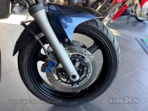 Yamaha TDM 900 2003 Tallina, ar dzinēja tilpumu 0.90 L un nobraukumu 59 tūkst. km par 2990 €, foto 10 vietnē AUTOMOTO.COM.LV