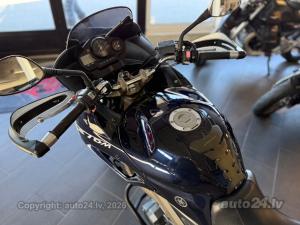 Yamaha TDM 900 2003 Tallina, ar dzinēja tilpumu 0.90 L un nobraukumu 59 tūkst. km par 2990 €, foto 15 vietnē AUTOMOTO.COM.LV