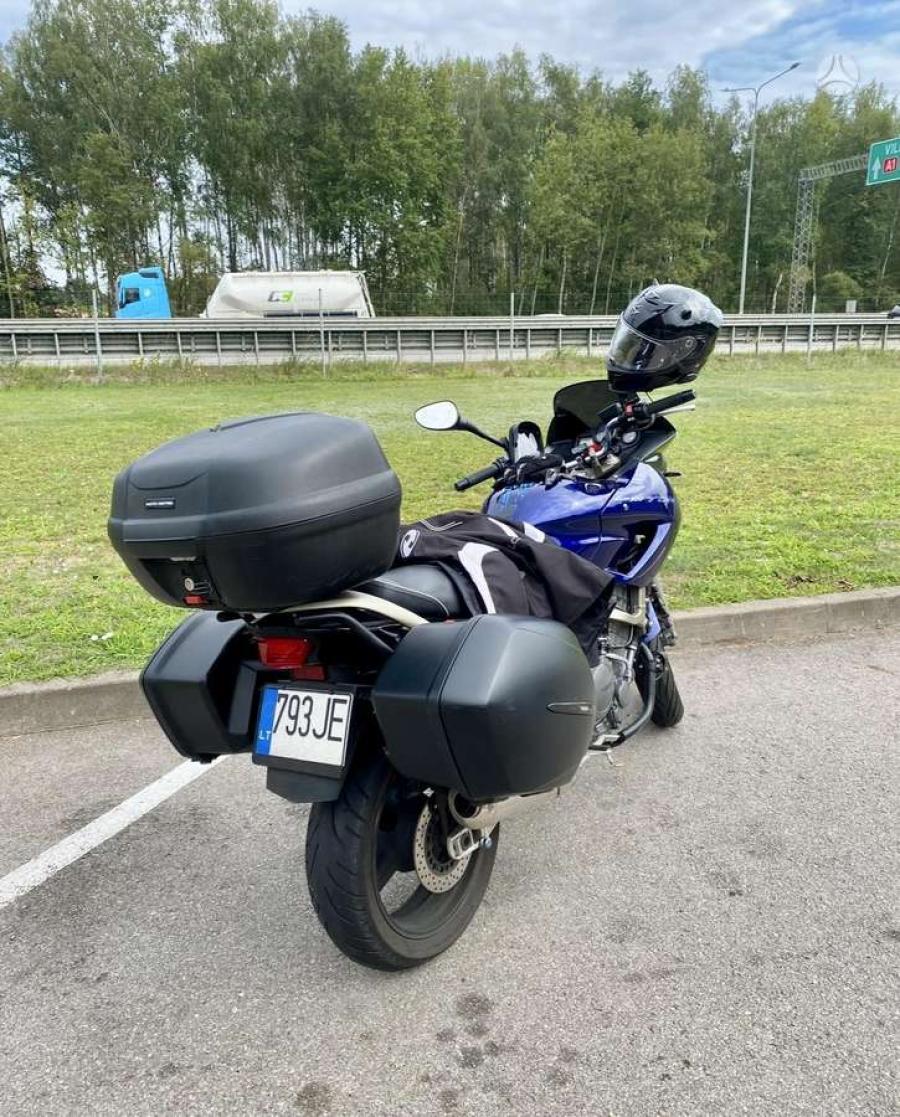 Yamaha TDM 900 2003 Viļņa, ar dzinēja tilpumu 0.90 L un nobraukumu 66 tūkst. km par 3100 €, foto 16 vietnē AUTOMOTO.COM.LV