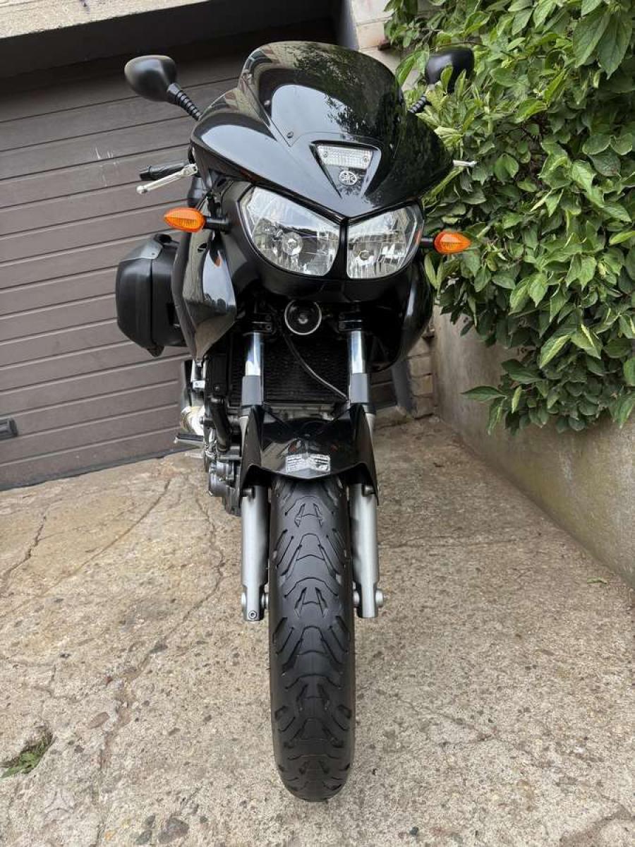Yamaha TDM 900 2004 Prienai, ar dzinēja tilpumu 0.90 L un nobraukumu 38 tūkst. km par 3150 €, foto 4 vietnē AUTOMOTO.COM.LV