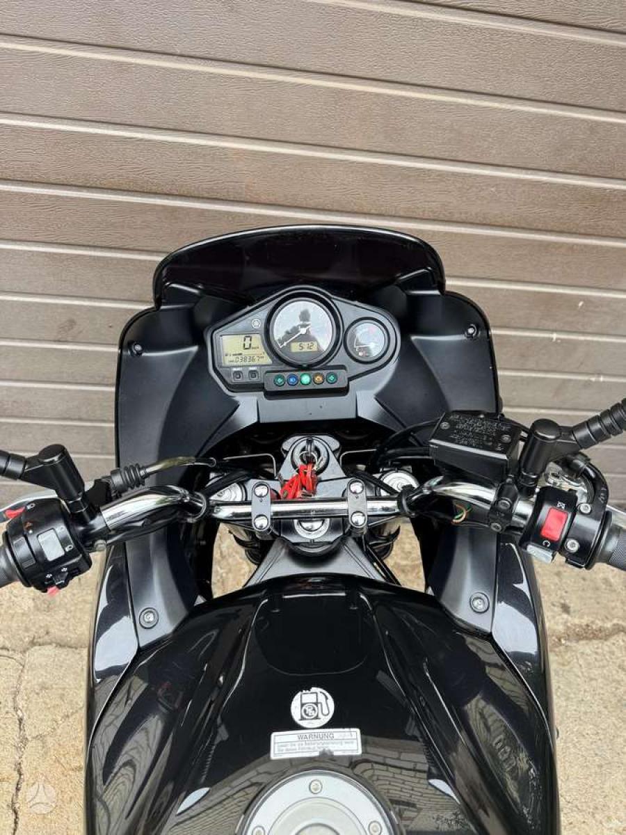 Yamaha TDM 900 2004 Prienai, ar dzinēja tilpumu 0.90 L un nobraukumu 38 tūkst. km par 3150 €, foto 9 vietnē AUTOMOTO.COM.LV