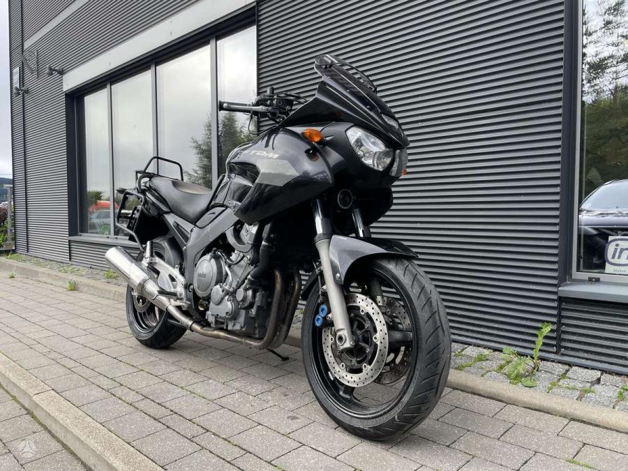 Yamaha TDM 900 2006 Rīga, ar dzinēja tilpumu 0.90 L un nobraukumu 35 tūkst. km par 3499 €, foto 7 vietnē AUTOMOTO.COM.LV