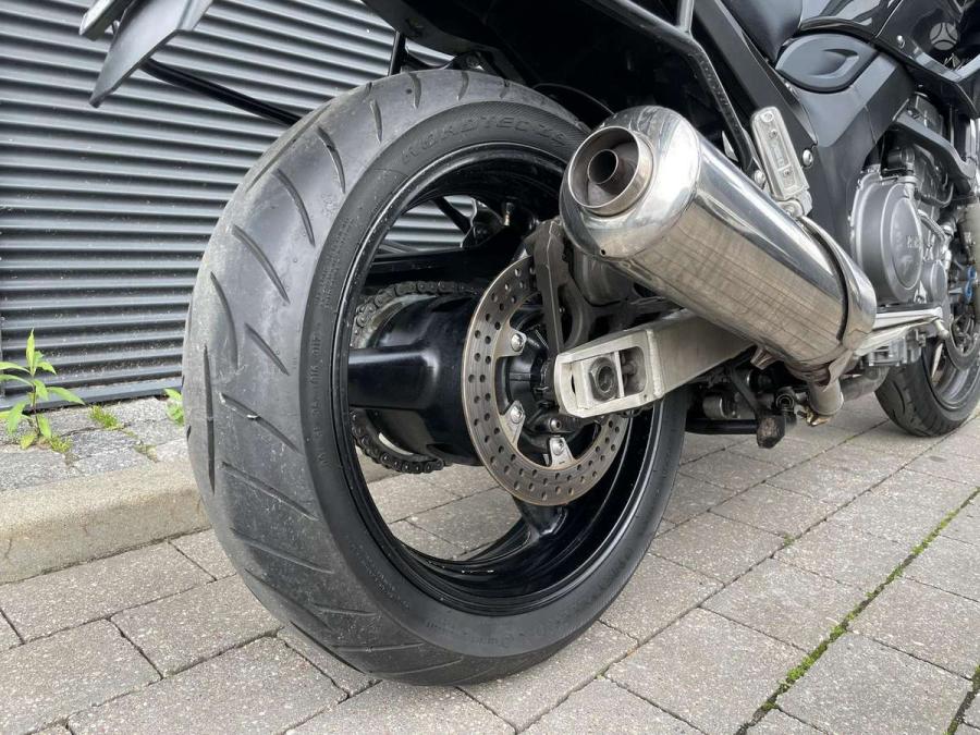 Yamaha TDM 900 2006 Rīga, ar dzinēja tilpumu 0.90 L un nobraukumu 35 tūkst. km par 3499 €, foto 15 vietnē AUTOMOTO.COM.LV