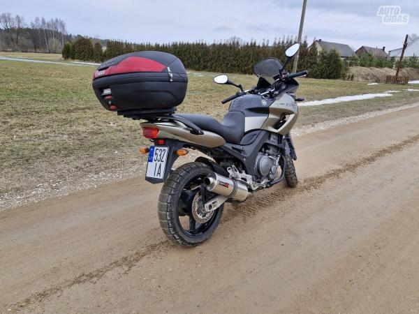 Grey Yamaha TDM 2005 in Jurbarkas, with an engine capacity of 0.90 L and mileage of 51 thousand km for 2950 €, photo 3 on AUTOMOTO.COM.LV