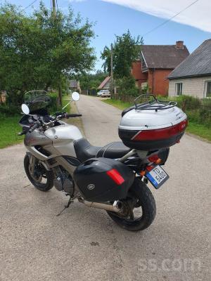Yamaha TDM 2002 in Preili, with an engine capacity of 0.90 L and mileage of 0 thousand km for 2800 €, photo 3 on AUTOMOTO.COM.LV