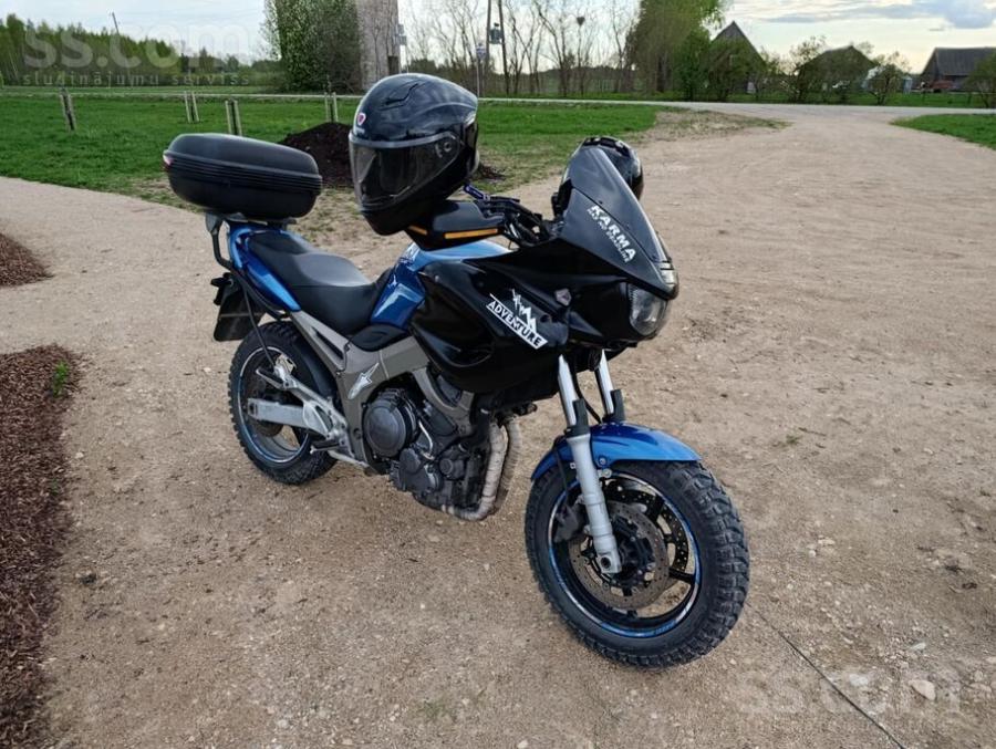 Yamaha TDM 2002 in Jekabpils, with an engine capacity of 0.90 L and mileage of 0 thousand km for 2500 €, photo 7 on AUTOMOTO.COM.LV