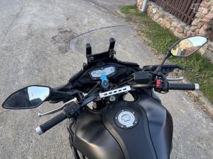 Black Yamaha Tracer 7 2017 in Marijampole, with an engine capacity of 0.70 L and mileage of 10 thousand km for 4700 €, photo 4 on AUTOMOTO.COM.LV