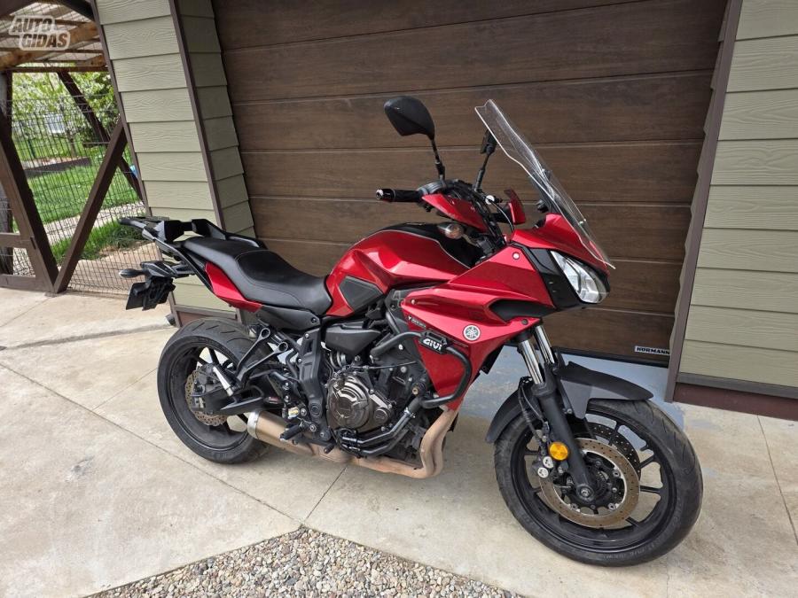 Red Yamaha Tracer 7 2017 in Pasvalys, with an engine capacity of 0.70 L and mileage of 0 thousand km for 3849 €, photo 23 on AUTOMOTO.COM.LV
