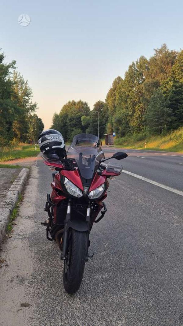 Red Yamaha Tracer 7 2018 in Klaipeda, with an engine capacity of 0.70 L and mileage of 33 thousand km for 4700 €, photo 4 on AUTOMOTO.COM.LV